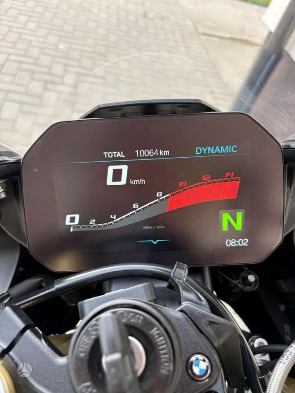 BMW S 1000RR 2022 in Kaunas, with an engine capacity of 1.00 L and mileage of 10 thousand km for 17000 €, photo 8 on AUTOMOTO.COM.LV