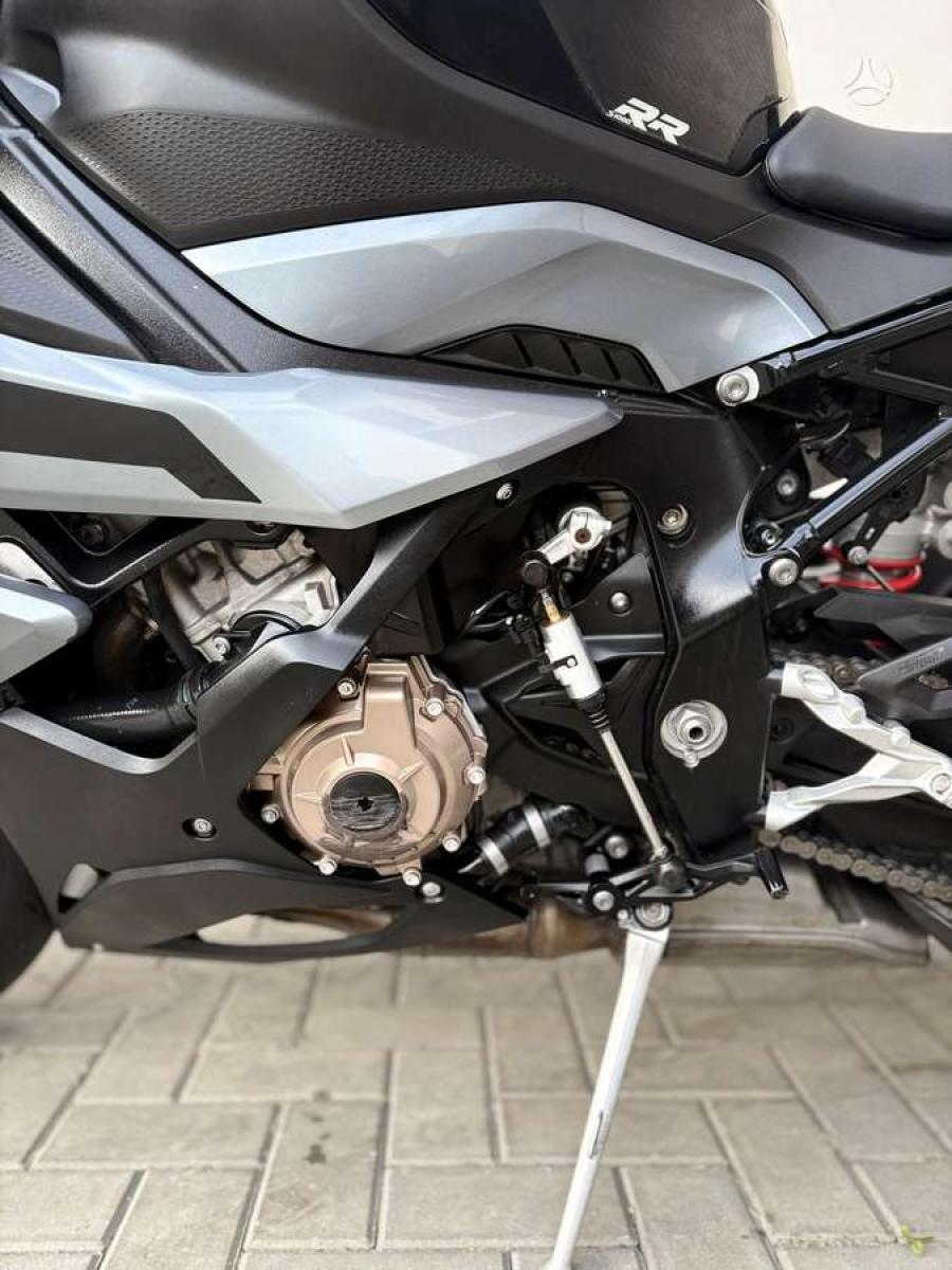 BMW S 1000RR 2022 in Kaunas, with an engine capacity of 1.00 L and mileage of 10 thousand km for 17000 €, photo 11 on AUTOMOTO.COM.LV
