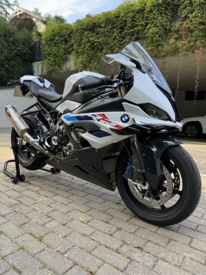 BMW S 1000RR 2023 Rīga, ar dzinēja tilpumu 1.00 L un nobraukumu 0 tūkst. km par 16500 €, foto 1 vietnē AUTOMOTO.COM.LV