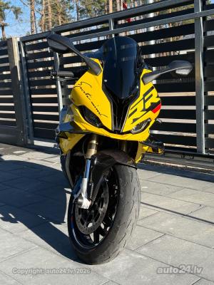 BMW S 1000RR 2023 Rīga, ar dzinēja tilpumu 1.00 L un nobraukumu 15 tūkst. km par 20000 €, foto 3 vietnē AUTOMOTO.COM.LV