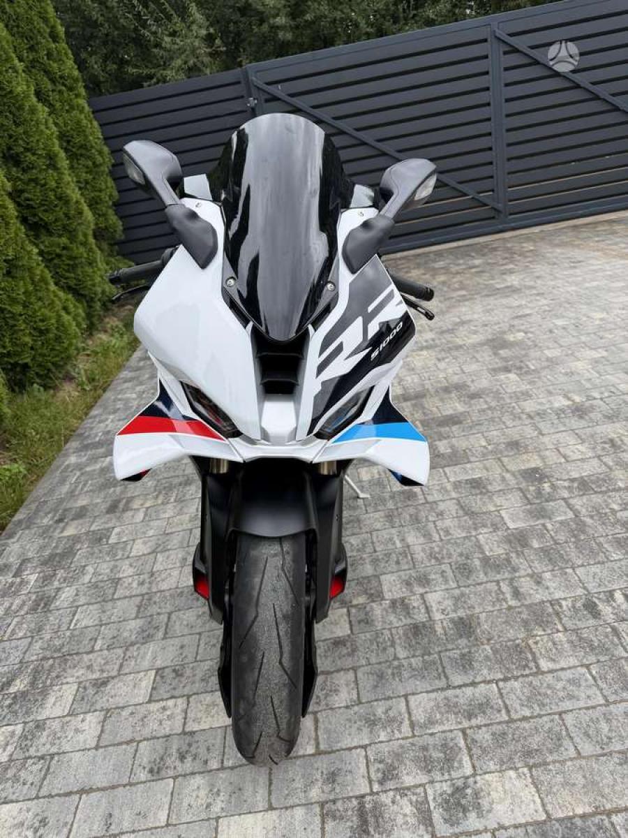 БМВ S 1000RR 2023 в Каунас, объемом двигателя 1.00 л и пробегом 18 тыс. км за 17999 €, фото 3 на AUTOMOTO.COM.LV