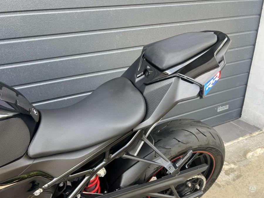 BMW S 1000RR 2023 in Vilkaviskis, with an engine capacity of 1.00 L and mileage of 9 thousand km for 18500 €, photo 24 on AUTOMOTO.COM.LV