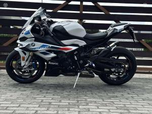BMW S 1000RR 2023 in Kaunas, with an engine capacity of 1.00 L and mileage of 8 thousand km for 19000 €, photo 4 on AUTOMOTO.COM.LV