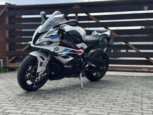BMW S 1000RR 2023 in Kaunas, with an engine capacity of 1.00 L and mileage of 8 thousand km for 19000 €, photo 5 on AUTOMOTO.COM.LV
