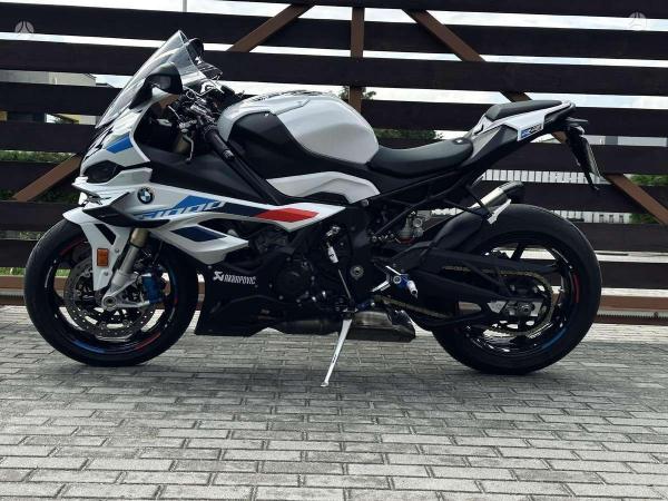BMW S 1000RR 2023 in Kaunas, with an engine capacity of 1.00 L and mileage of 8 thousand km for 19000 €, photo 7 on AUTOMOTO.COM.LV