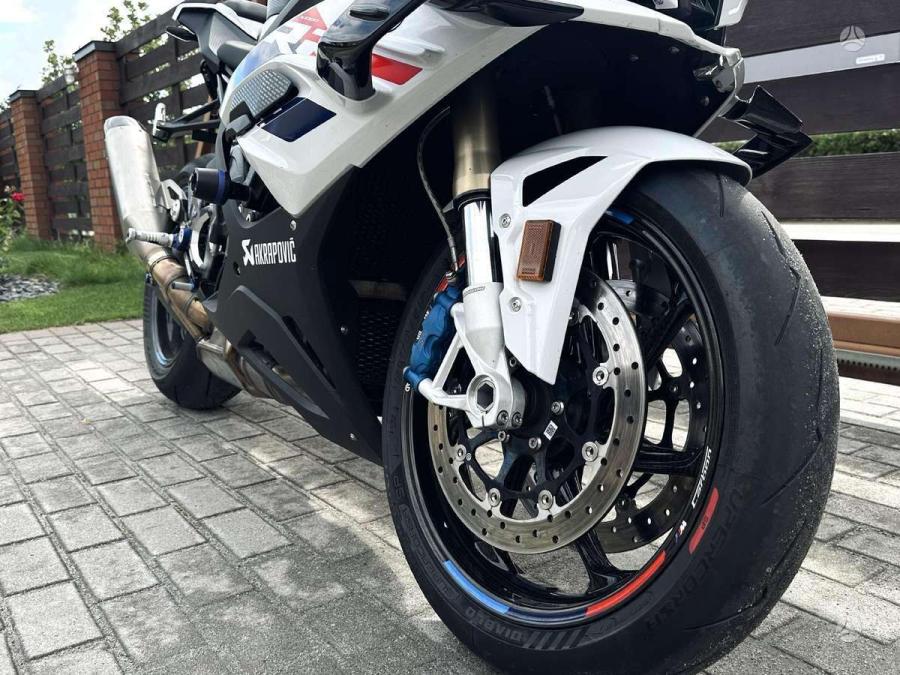 BMW S 1000RR 2023 in Kaunas, with an engine capacity of 1.00 L and mileage of 8 thousand km for 19000 €, photo 13 on AUTOMOTO.COM.LV