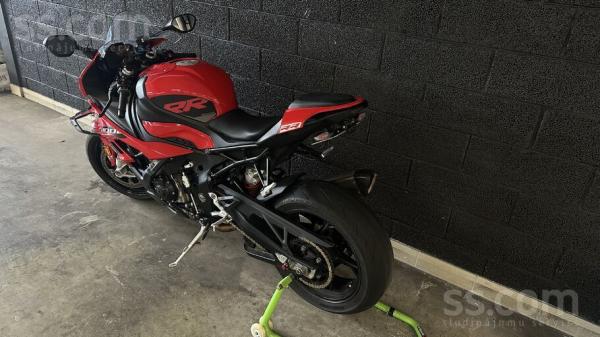 BMW S 1000RR 2024 Rīga, ar dzinēja tilpumu 1.00 L un nobraukumu 0 tūkst. km par 19700 €, foto 3 vietnē AUTOMOTO.COM.LV