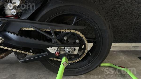 BMW S 1000RR 2024 Rīga, ar dzinēja tilpumu 1.00 L un nobraukumu 0 tūkst. km par 19700 €, foto 4 vietnē AUTOMOTO.COM.LV