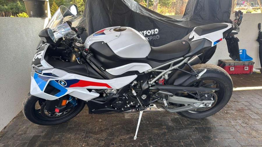 BMW S 1000RR 2025 Viļņa, ar dzinēja tilpumu 1.00 L un nobraukumu 3 tūkst. km par 23000 €, foto 3 vietnē AUTOMOTO.COM.LV