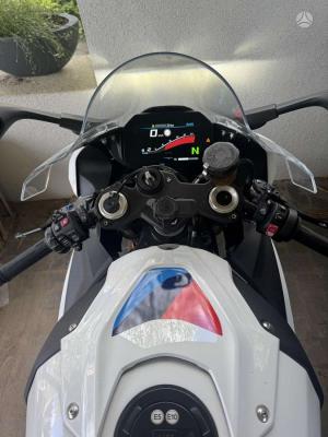 BMW S 1000RR 2025 Viļņa, ar dzinēja tilpumu 1.00 L un nobraukumu 3 tūkst. km par 23000 €, foto 5 vietnē AUTOMOTO.COM.LV
