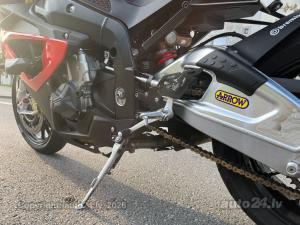 Красный БМВ S 1000RR 2013 в Таллин, объемом двигателя 1.00 л и пробегом 59 тыс. км за 8000 €, фото 7 на AUTOMOTO.COM.LV