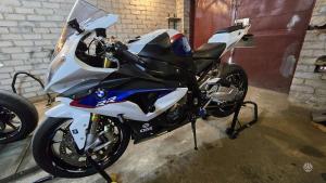 Белый БМВ S 1000RR 2012 в Каунас, объемом двигателя 1.00 л и пробегом 19 тыс. км за 8700 €, фото 8 на AUTOMOTO.COM.LV