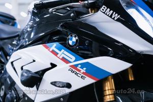 White BMW S 1000RR 2015 in Tallinn, with an engine capacity of 1.00 L and mileage of 20 thousand km for 13800 €, photo 6 on AUTOMOTO.COM.LV