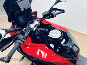 Melns BMW S 1000XR 2023 Tallina, ar dzinēja tilpumu 1.00 L un nobraukumu 1 tūkst. km par 18900 €, foto 6 vietnē AUTOMOTO.COM.LV