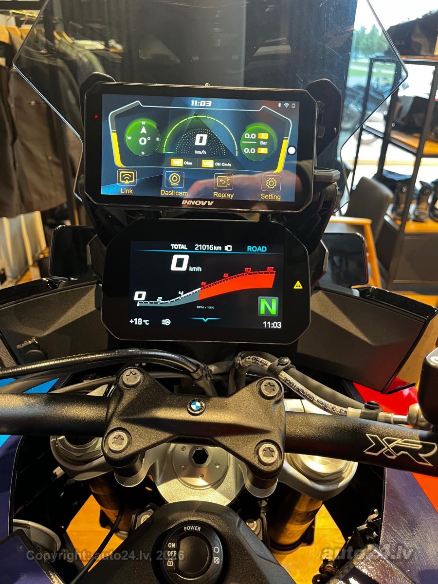 Black BMW S 1000XR 2023 in Tallinn, with an engine capacity of 1.00 L and mileage of 19 thousand km for 15900 €, photo 11 on AUTOMOTO.COM.LV