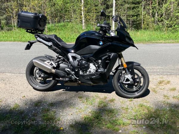 Black BMW S 1000XR 2025 in Tallinn, with an engine capacity of 1.00 L and mileage of 8 thousand km for 20650 €, photo 9 on AUTOMOTO.COM.LV