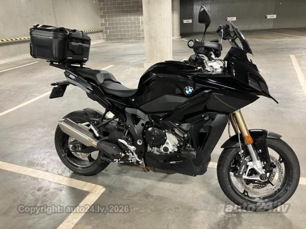 Черный БМВ S 1000XR 2025 в Таллин, объемом двигателя 1.00 л и пробегом 9 тыс. км за 19985 €, фото 1 на AUTOMOTO.COM.LV