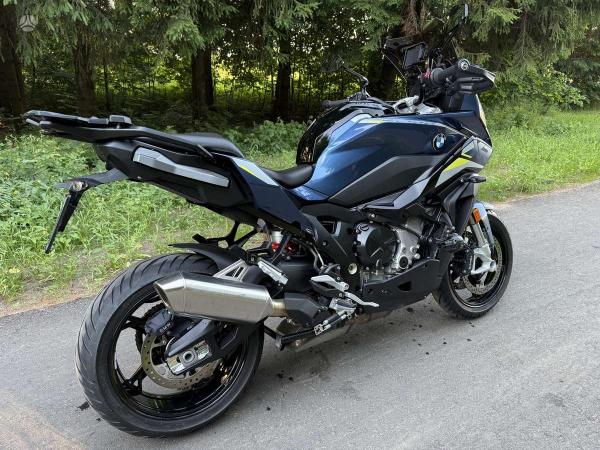 Blue BMW S 1000XR 2025 in Klaipeda, with an engine capacity of 1.00 L and mileage of 5 thousand km for 15500 €, photo 2 on AUTOMOTO.COM.LV