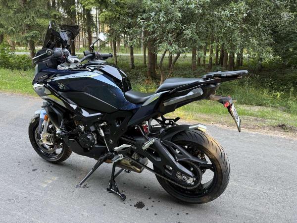 Blue BMW S 1000XR 2025 in Klaipeda, with an engine capacity of 1.00 L and mileage of 5 thousand km for 15500 €, photo 5 on AUTOMOTO.COM.LV