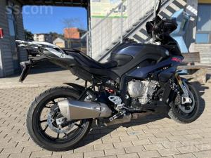 BMW S 1000XR 2017 in Riga, with an engine capacity of 1.00 L and mileage of 0 thousand km for 4899 €, photo 5 on AUTOMOTO.COM.LV