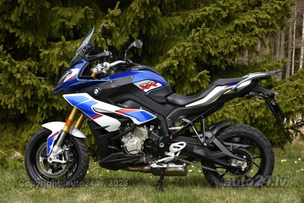BMW S 1000XR 2018 in Tallinn, with an engine capacity of 1.00 L and mileage of 8 thousand km for 11900 €, photo 2 on AUTOMOTO.COM.LV