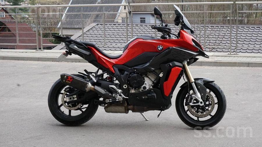 BMW S 1000XR 2020 in Vilnius, with an engine capacity of 1.00 L and mileage of 0 thousand km for 12900 €, photo 3 on AUTOMOTO.COM.LV