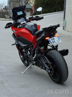 BMW S 1000XR 2020 in Vilnius, with an engine capacity of 1.00 L and mileage of 0 thousand km for 12900 €, photo 5 on AUTOMOTO.COM.LV