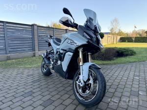 BMW S 1000XR 2021 Rīga, ar dzinēja tilpumu 1.00 L un nobraukumu 0 tūkst. km par 12900 €, foto  vietnē AUTOMOTO.COM.LV