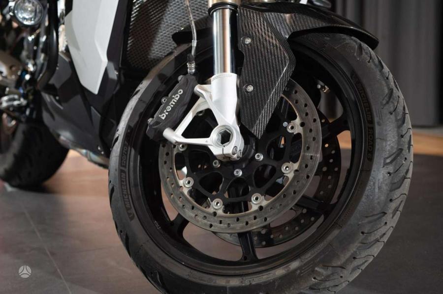 BMW S 1000XR 2022 Kauņa, ar dzinēja tilpumu 1.00 L un nobraukumu 13 tūkst. km par 18341 €, foto 5 vietnē AUTOMOTO.COM.LV