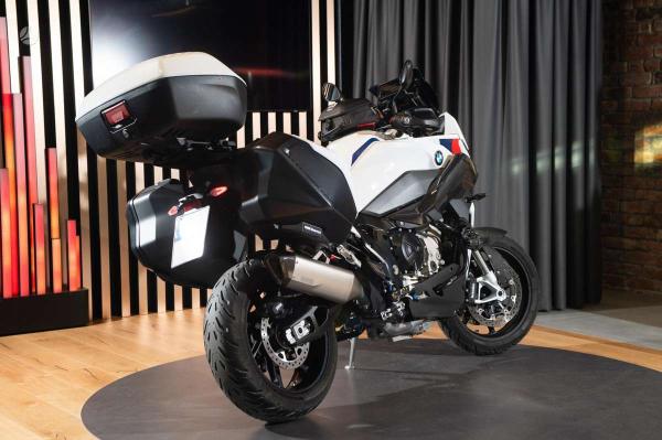 BMW S 1000XR 2022 Kauņa, ar dzinēja tilpumu 1.00 L un nobraukumu 13 tūkst. km par 18341 €, foto 6 vietnē AUTOMOTO.COM.LV
