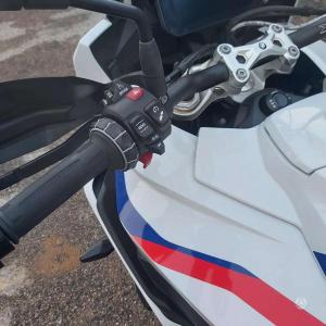 BMW S 1000XR 2022 in Kaunas, with an engine capacity of 1.00 L and mileage of 10 thousand km for 16000 €, photo 6 on AUTOMOTO.COM.LV