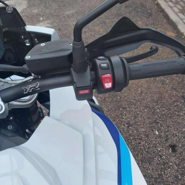 BMW S 1000XR 2022 in Kaunas, with an engine capacity of 1.00 L and mileage of 10 thousand km for 16000 €, photo 7 on AUTOMOTO.COM.LV
