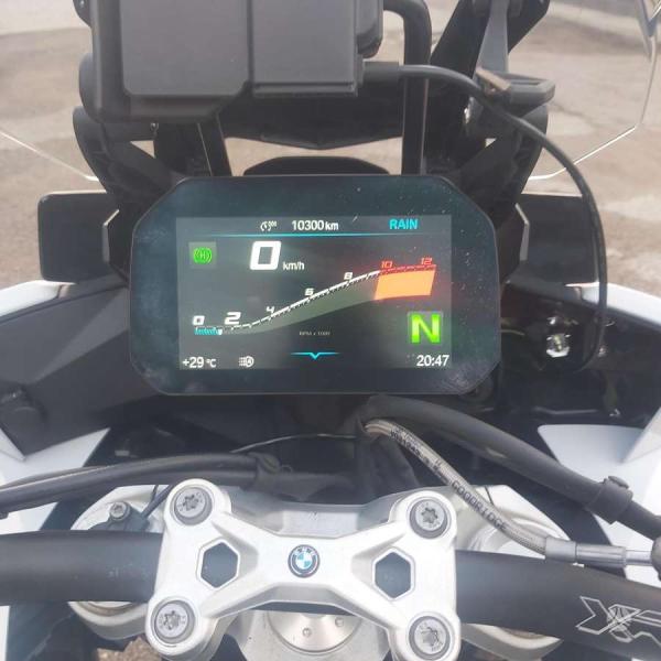 BMW S 1000XR 2022 in Kaunas, with an engine capacity of 1.00 L and mileage of 10 thousand km for 16000 €, photo 9 on AUTOMOTO.COM.LV