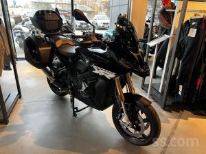 БМВ S 1000XR 2025 в Рига, объемом двигателя 1.00 л и пробегом 0 тыс. км за 19800 €, фото  на AUTOMOTO.COM.LV