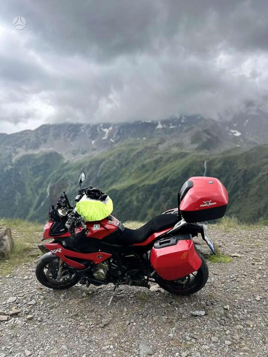 Sarkans BMW S 1000XR 2015 Viļņa, ar dzinēja tilpumu 1.00 L un nobraukumu 55 tūkst. km par 8000 €, foto 4 vietnē AUTOMOTO.COM.LV