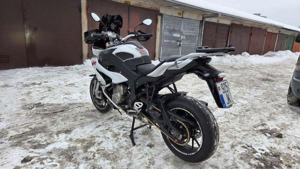 Balts BMW S 1000XR 2015 Kauņa, ar dzinēja tilpumu 1.00 L un nobraukumu 53 tūkst. km par 8500 €, foto 3 vietnē AUTOMOTO.COM.LV