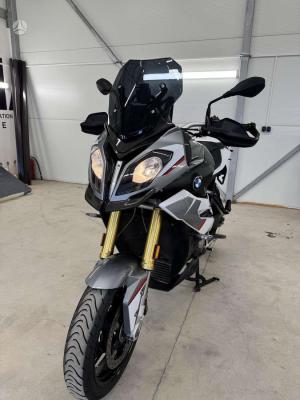 Белый БМВ S 1000XR 2017 в Утена, объемом двигателя 1.00 л и пробегом 54 тыс. км за 9350 €, фото 4 на AUTOMOTO.COM.LV