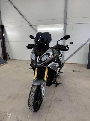 Белый БМВ S 1000XR 2017 в Утена, объемом двигателя 1.00 л и пробегом 54 тыс. км за 9350 €, фото 6 на AUTOMOTO.COM.LV