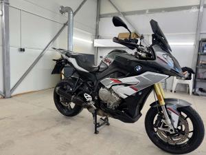 Белый БМВ S 1000XR 2017 в Утена, объемом двигателя 1.00 л и пробегом 54 тыс. км за 9350 €, фото 7 на AUTOMOTO.COM.LV