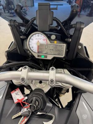 Белый БМВ S 1000XR 2017 в Утена, объемом двигателя 1.00 л и пробегом 54 тыс. км за 9350 €, фото 11 на AUTOMOTO.COM.LV