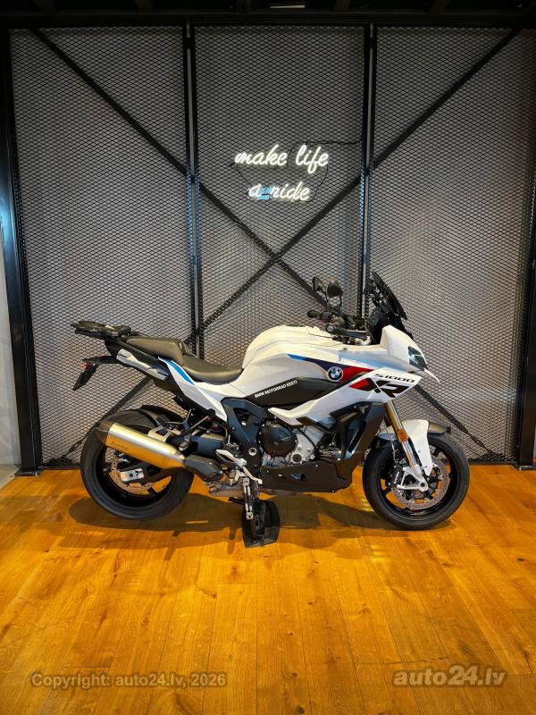 БМВ S 1000XR 2026 в Таллин на AUTOMOTO.COM.LV Белый БМВ S 1000XR 2026 в Таллин, объемом двигателя 1.00 л и пробегом 5 тыс. км за 18950 €, фото 3 на AUTOMOTO.COM.LV
