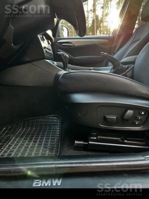 Melns BMW X1 2009 Rīga, ar dzinēja tilpumu 2.00 L un nobraukumu 224 tūkst. km par 7900 €, foto 14 vietnē AUTOMOTO.COM.LV