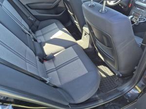 Melns BMW X1 2009 Rīga, ar dzinēja tilpumu 2.00 L un nobraukumu 237 tūkst. km par 6500 €, foto 6 vietnē AUTOMOTO.COM.LV