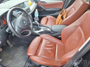 Melns BMW X1 2010 Rīga, ar dzinēja tilpumu 2.00 L un nobraukumu 278 tūkst. km par 8000 €, foto 8 vietnē AUTOMOTO.COM.LV