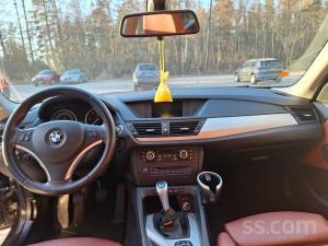 Melns BMW X1 2010 Rīga, ar dzinēja tilpumu 2.00 L un nobraukumu 278 tūkst. km par 8000 €, foto 10 vietnē AUTOMOTO.COM.LV