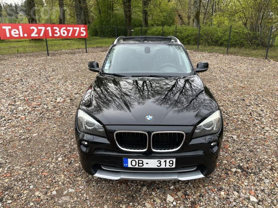 Black BMW X1 2010 in Cesis, with an engine capacity of 2.00 L and mileage of 0 thousand km for 7400 €, photo 6 on AUTOMOTO.COM.LV