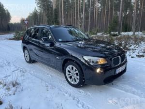 Melns BMW X1 2010 Bauska, ar dzinēja tilpumu 2.00 L un nobraukumu 310 tūkst. km par 6000 €, foto 12 vietnē AUTOMOTO.COM.LV