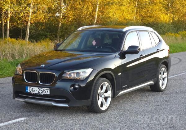 Melns BMW X1 2010 Rīga, ar dzinēja tilpumu 2.00 L un nobraukumu 243 tūkst. km par 4950 €, foto 2 vietnē AUTOMOTO.COM.LV