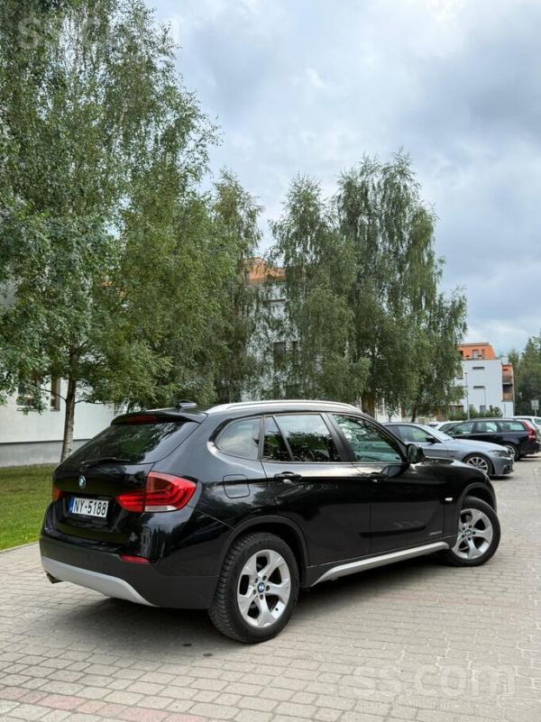 Melns BMW X1 2010 Rīga, ar dzinēja tilpumu 2.00 L un nobraukumu 336 tūkst. km par 7450 €, foto 3 vietnē AUTOMOTO.COM.LV
