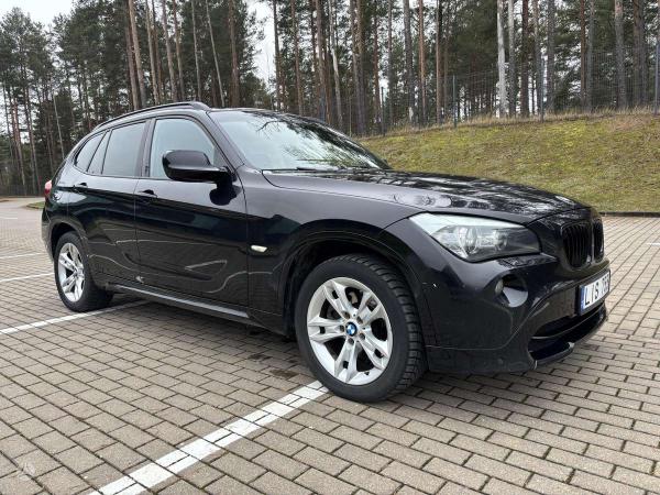 Melns BMW X1 2010 Druskininkai, ar dzinēja tilpumu 2.00 L un nobraukumu 263 tūkst. km par 7000 €, foto 2 vietnē AUTOMOTO.COM.LV